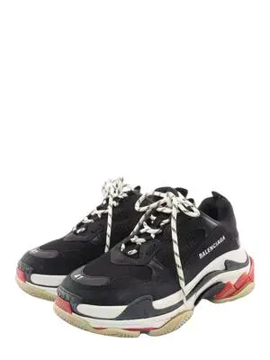 Balenciaga Balenciaga Triple S Sneakers Black