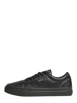 S.W.C STEPNEY WORKERS CLUB Dellow 02 Tumbled Leather Sneaker - Black