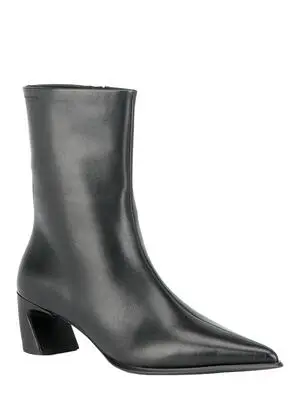 VAGABOND SHOEMAKERS Ilona Leather Ankle Boots - Black