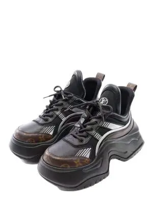 LOUIS VUITTON Archlight 2.0 Line Monogram Sneakers - Black