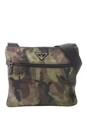 Prada 2000s Tessuto Saffiano Shoulder Bag - Green