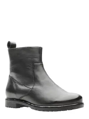 ARA Ankle Boots With Pull Tab And Lug Sole - Black