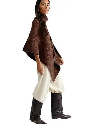 Free People Cannon Cable Poncho - Cinnamon
