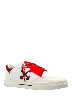 Off-White Vulc Low Top Sneakers With Signature Arrows Motif - White
