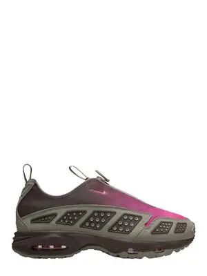 Nike Slip-on Sneakers With Stud Embellishments And Gradient Colorblock Upper - Black