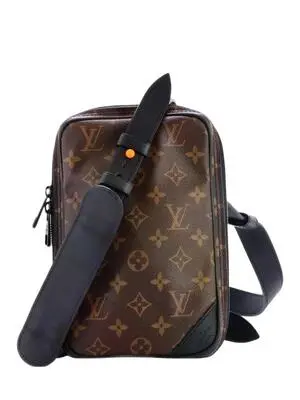 LOUIS VUITTON Monogram Canvas Utility Side Bag - Brown