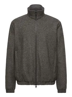 Moncler Limberl Flannel Short Down Jacket - Grey