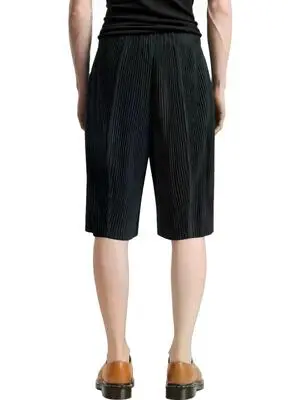 Issey Miyake Pleated Knee Length Shorts - Grey