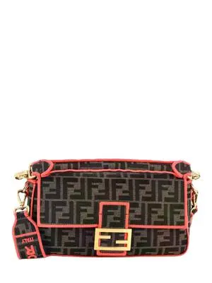Fendi Baguette Nm Bag Zucca Canvas Medium Shoulder Bag - Brown