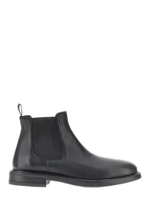 CALCE Leather Chelsea Boots - Black