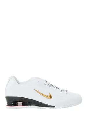 Nike Lace Up Sneakers - No