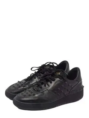 VALENTINO Valentino Garavani Rockstud Low-Top Sneakers