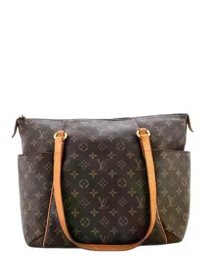 LOUIS VUITTON Monogram Shoulder Bag - Brown