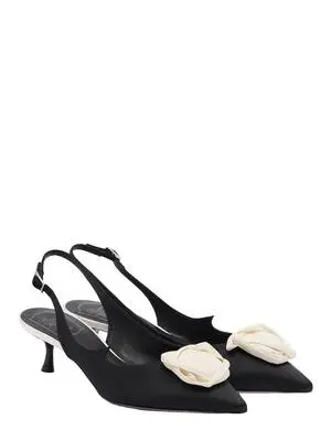 ROGER VIVIER Rose Embellished Pumps - Black