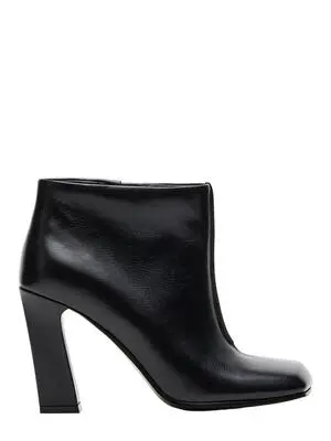 Steve Madden Eira Block Heel Booties - Black