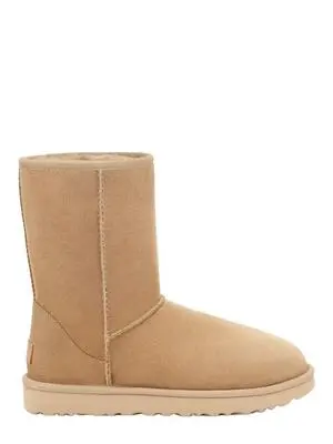 UGG UGG Classic Short II Sheepskin Boots Brown/