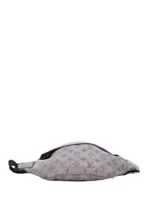 LOUIS VUITTON Discovery Bumbag Monogram Shadow Leather Pm Belt Bag - Grey