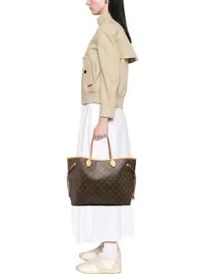 LOUIS VUITTON Louis Vuitton Monogram Neverfull GM Tote Bag Brown