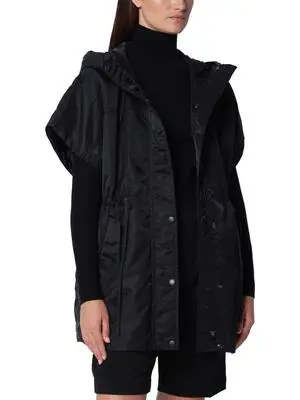 Max Mara Sleeveless Jacket In Nylon - Black