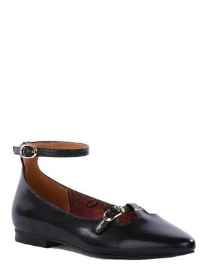 Seychelles Call Me Anytime Leather Flat - Black