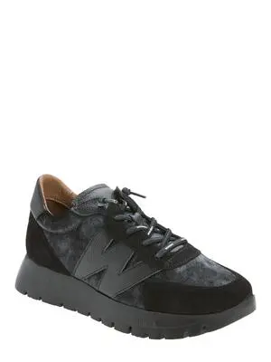 WONDERS Velvet Platform Sneaker - Black