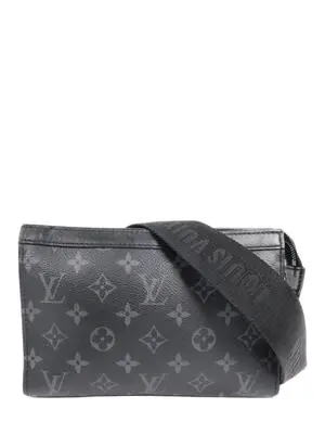 LOUIS VUITTON Monogram Eclipse Gaston Messenger Bag - Black