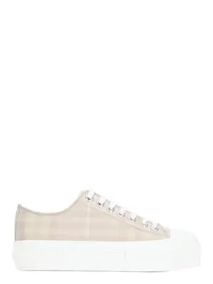 Burberry Lf Trn Jack L Chk - Multicolor