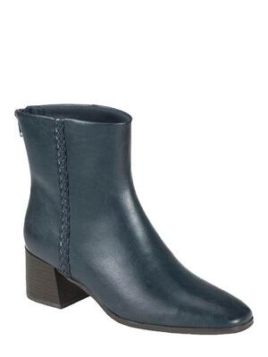 BARETRAPS Wakely Block Heel Bootie - Dark Navy