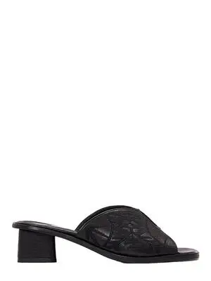 CLARA BARCELO Unconvinced Slide Sandal - Black