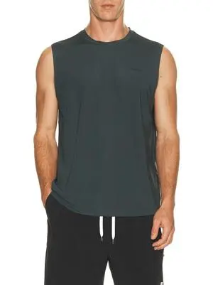 Vuori Vuori Viewpoint Muscle Tank 2.0 In Green Hemlock