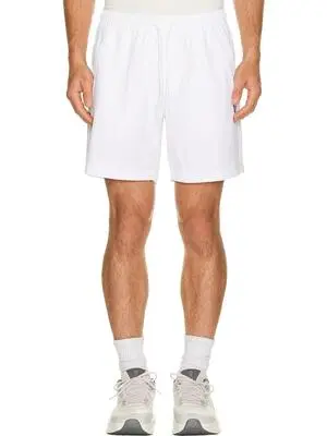 Vuori Crosscourt Pro Unlined 7 Short - White