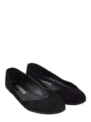 MANOLO BLAHNIK Round-toe Ballet Flats