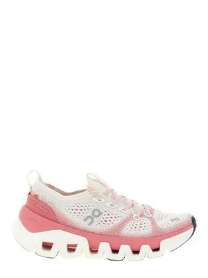 On 'cloud X Tempo' Sneakers Pink