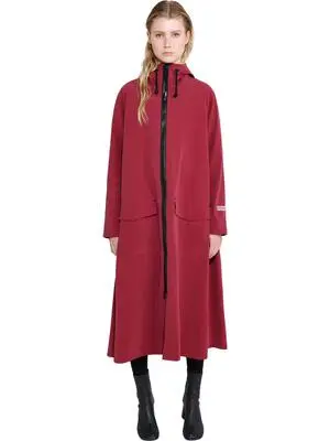 Stutterheim Mosebacke Long Patch Raincoat Burgundy