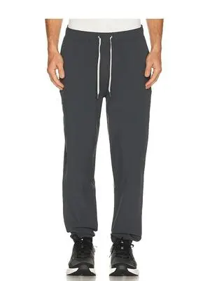 Vuori Kore Lined 28 Jogger In Grey - Charcoal