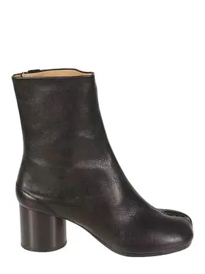 MAISON MARGIELA Tabi Ankle Boots Black