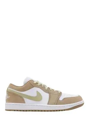 NIKE Air Jordan 1 Low Sneakers
