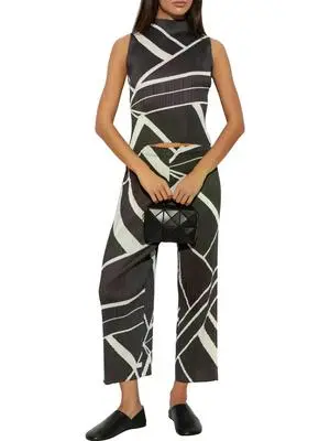 Issey Miyake Fold Line Abstract-print Pleated Trousers Grey