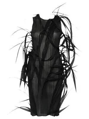Issey Miyake Urban Jungle Pleated Leaf-detail Dress - Black