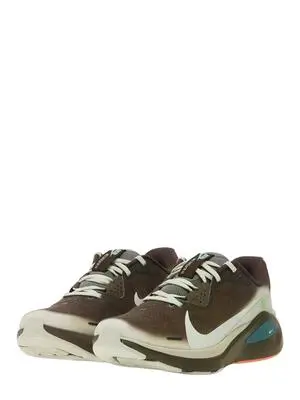 Nike Structure 26 Sneakers - Brown
