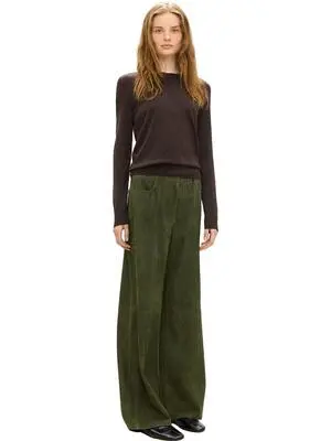 Theory Wide-leg Pant In Suede Ivy