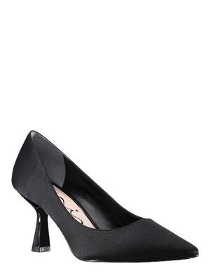 Nina Nureen Pump - Black