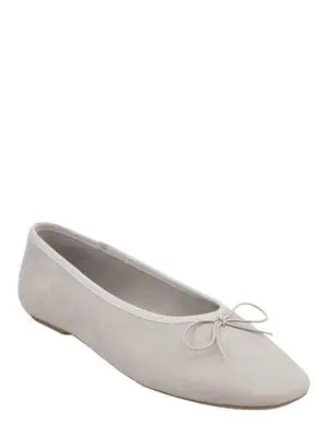 Mia Tinna Faux Leather Ballet Flat - Gray