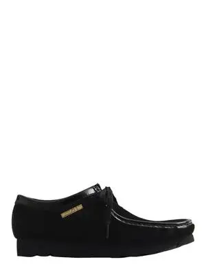 CLARKS Atmos X Black Eye Patch X Clarks Wallabee