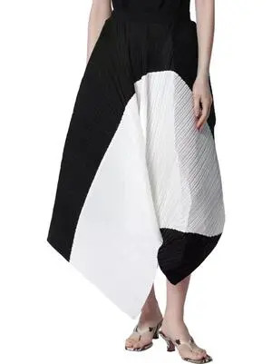 ENTIRE STUDIOS Veer Pleated Asymmetric Skirt