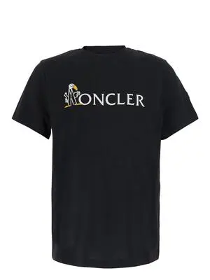 Moncler T-shirt With Logo On The Front And Logo Patch On The Sleeve In Cotton For - Black