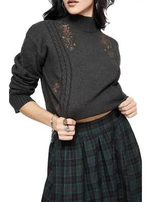DISTURBIA Abellona Embroidered Cable Knit Sweater - Charcoal