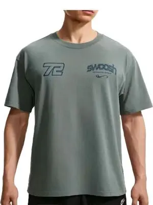 Nike T-shirt Asia Sizing - Green