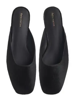 REFORMATION Inez Flat Mule Haircalf - Black