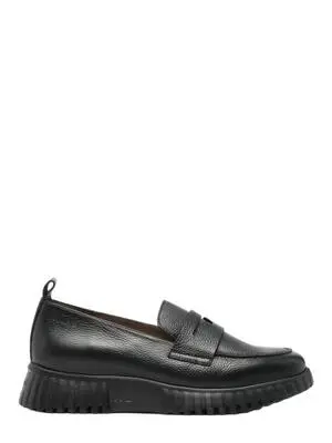 WONDERS Grained Leather Loafers